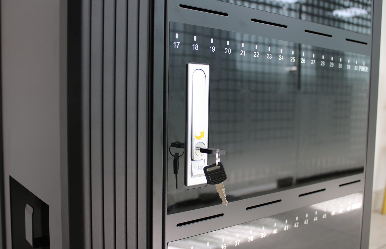 Laboratorio móvil de Computación TechMobile - Kdoce